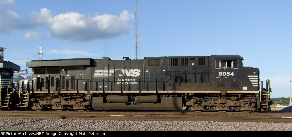 NS 8084